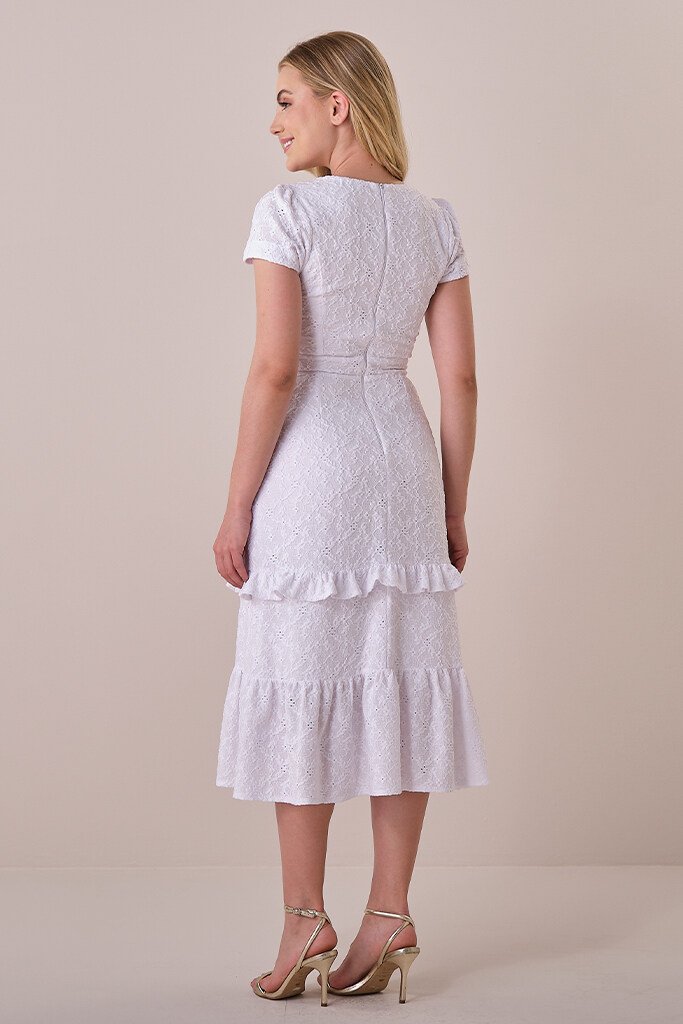 Vestido Branco Midi na Malha Ajustado Helenice Tata Martello