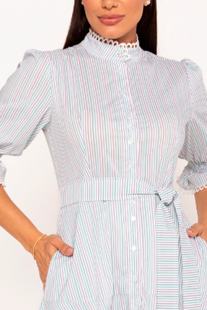 Vestido Chemise em Tricoline Listrado com Detalhe de Renda Off White ...