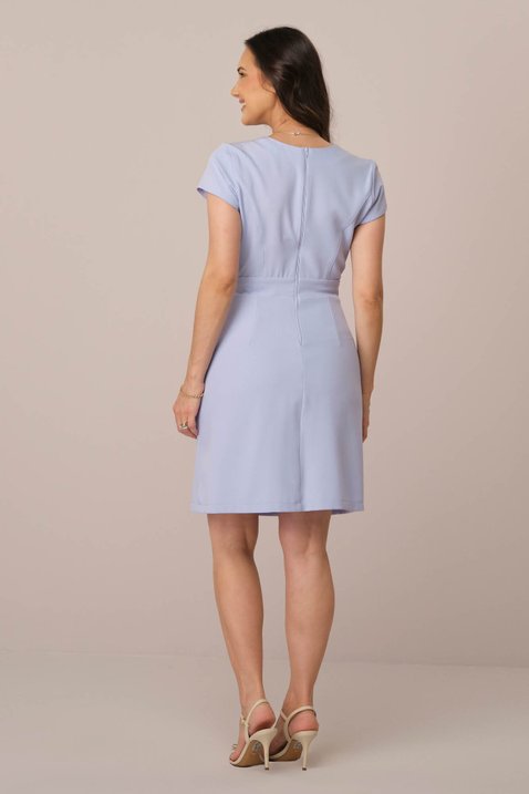 Vestido Azul Claro Curto na Alfaiataria Jaque Tatá Martello